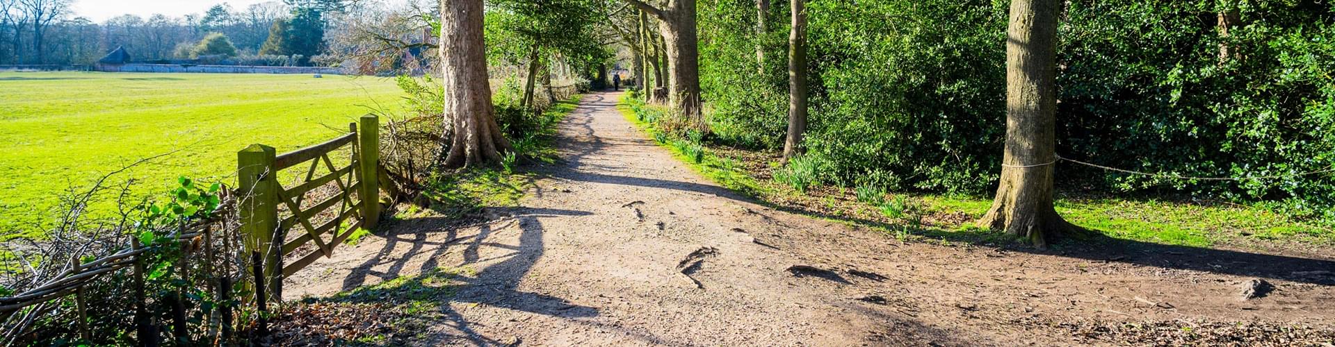 oldest UK footpaths, ancient UK walking trails, historic British walks ...